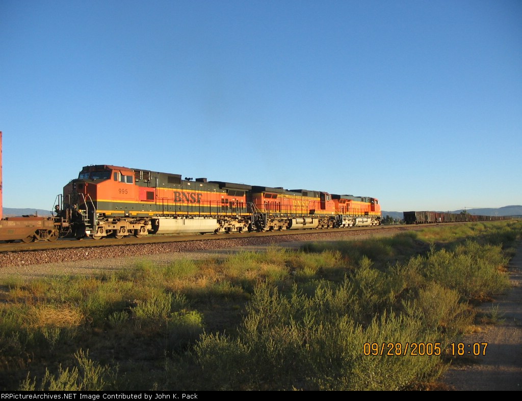 BNSF 995